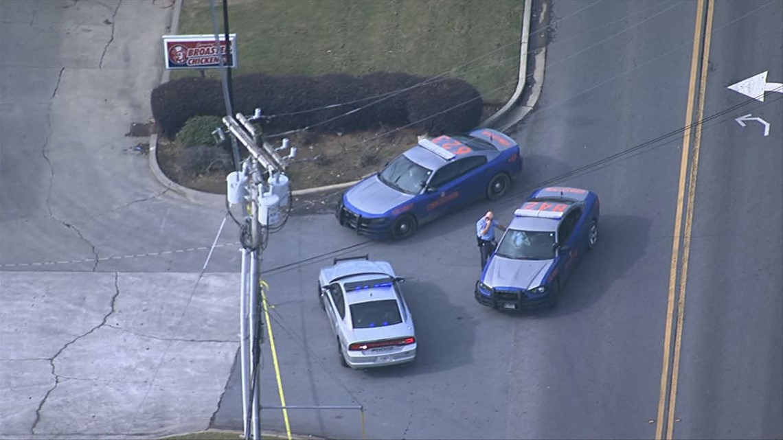 Calhoun Police on scene of standoff | 11alive.com