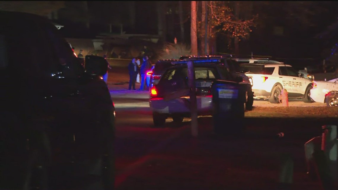Heavy law enforcement presence outside Coweta home where woman was shot ...
