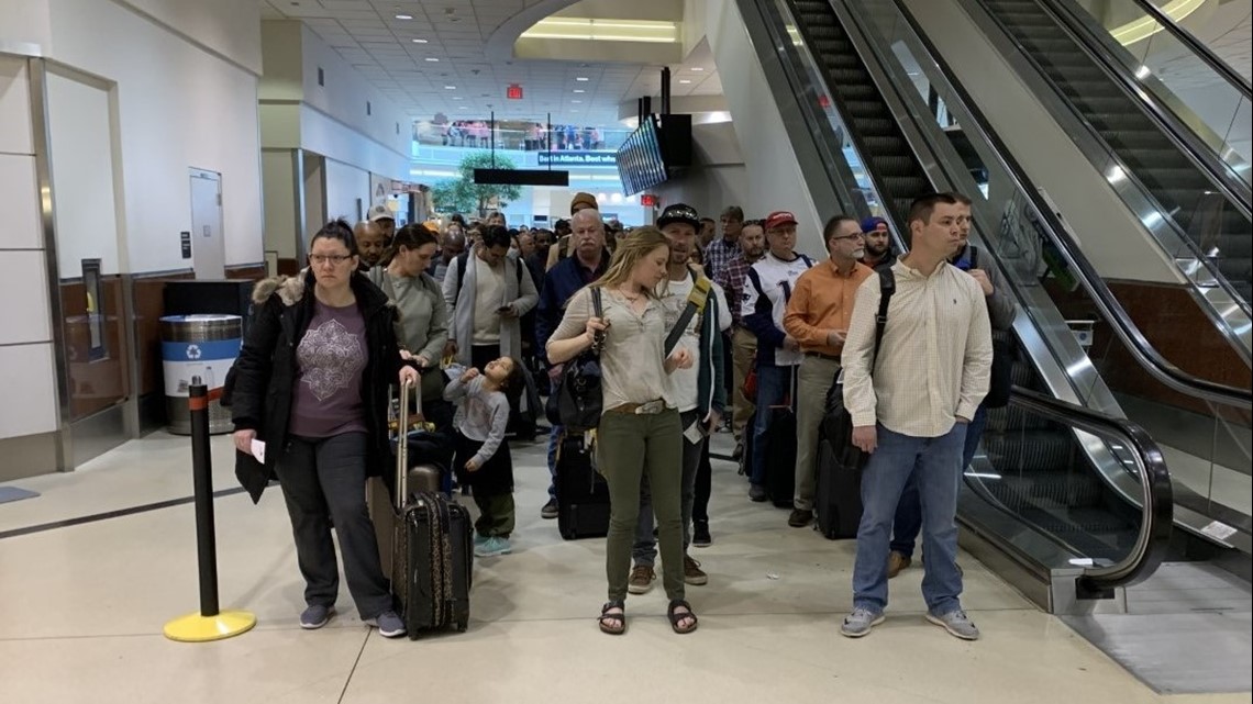 TSA agents set new screening one-day record at Hartsfield-Jackson ...