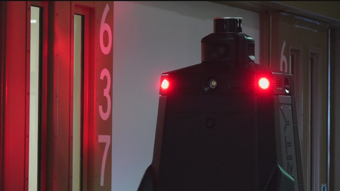 Cobb County testing new robots at adult detention facility | 11alive.com