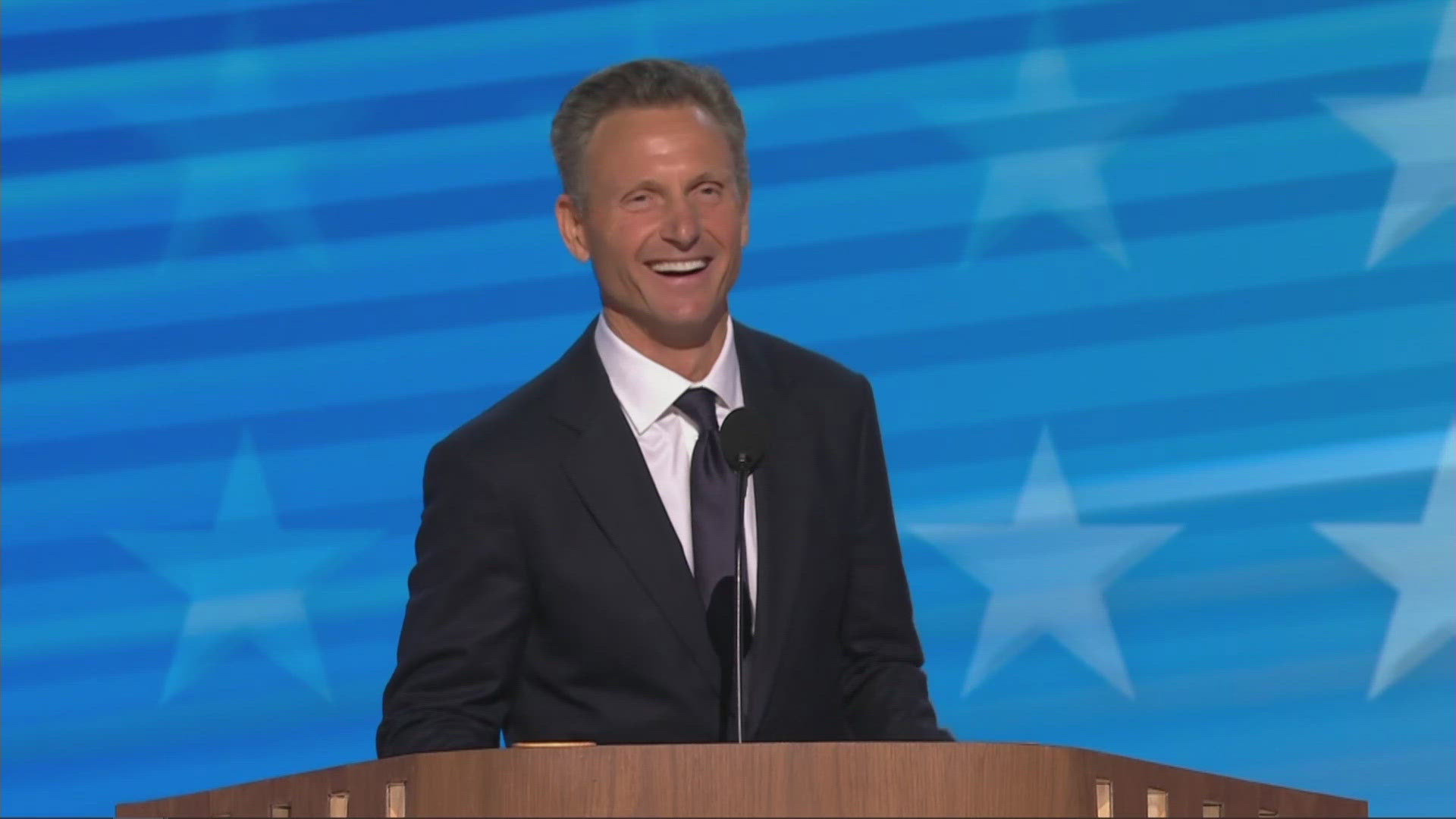 Actor Tony Goldwyn speaks at DNC: Get involved, get in the game ...