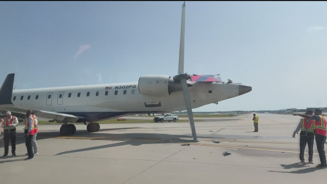 Planes collide, damaging aircraft at Hartsfield-Jackson International ...