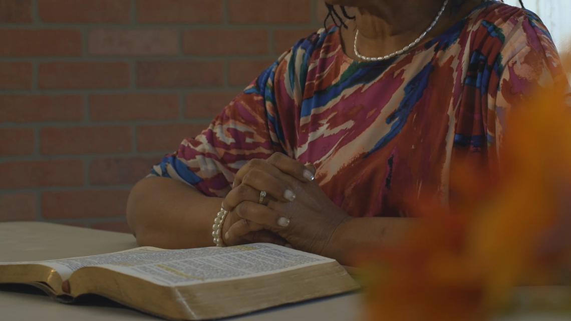 Faith leaders comforting during the pandemic | 11alive.com