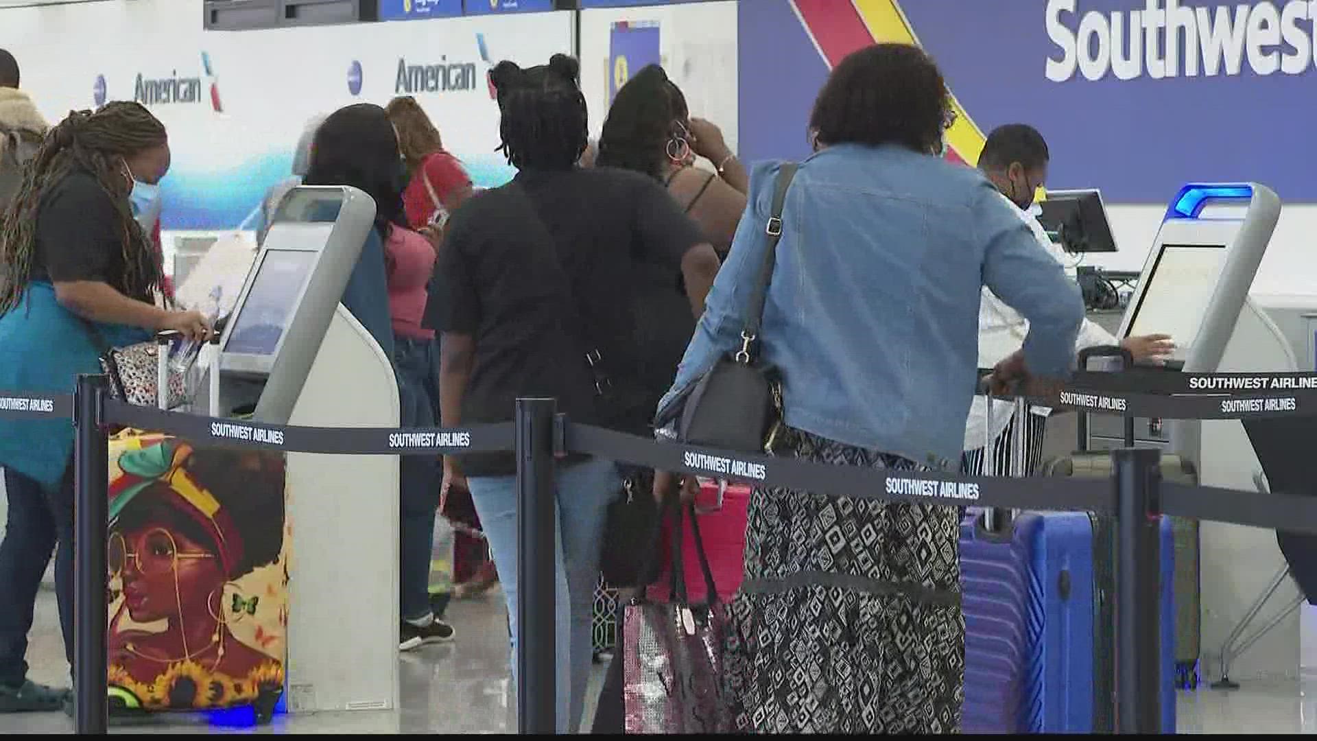 Travel alert system receives an update from CDC; federal travel mask ...