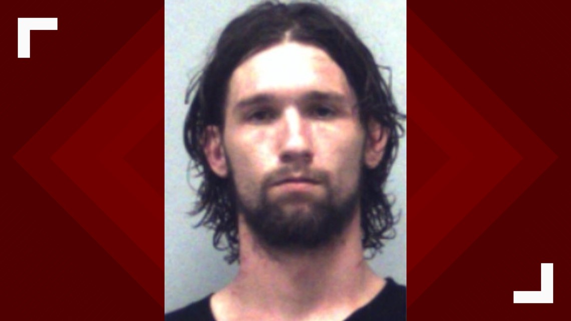 Fugitive with machete | Police search for suspect in Gwinnett family's ...