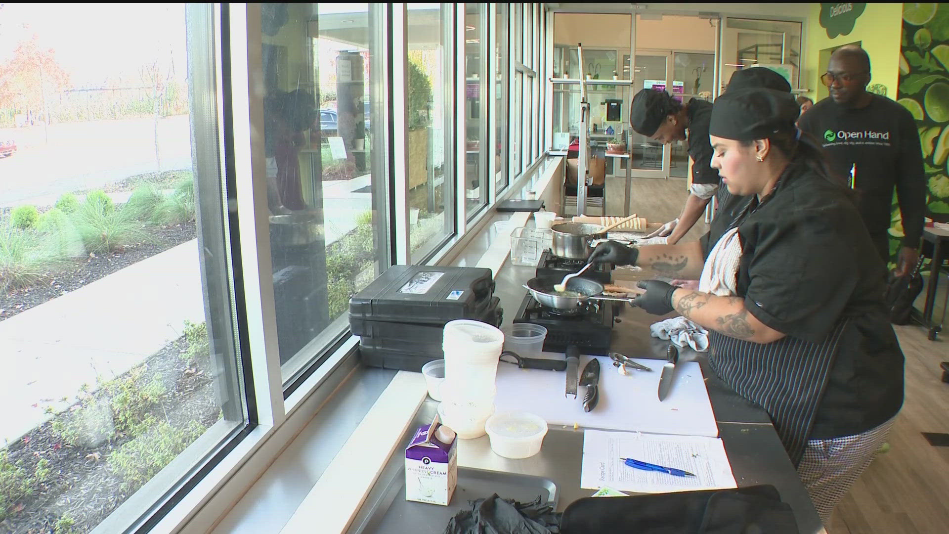 Open Hand adds free food service training program | 11alive.com