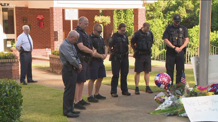 Holly Springs community mourns loss of Officer Joe Burson | 11alive.com