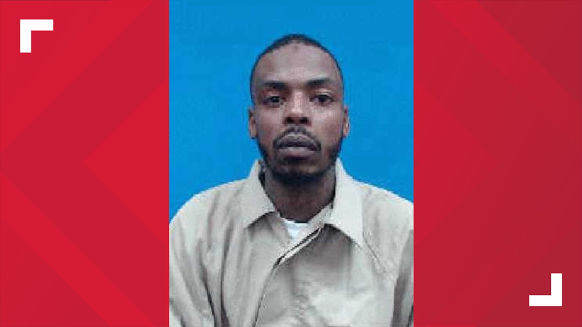 Dionte Moore escapes Atlanta Transitional Center | 11alive.com