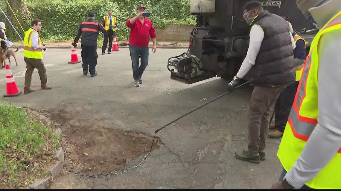 Atlanta's 'Pothole Posse' back on the streets | 11alive.com