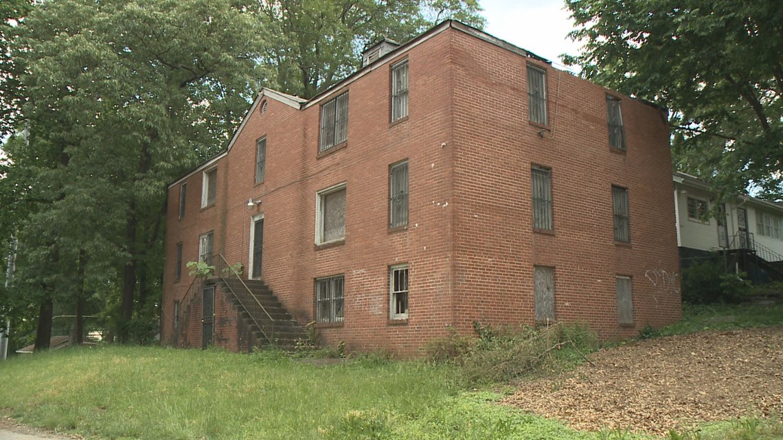 Maynard Jackson family: Demolish ex-mayor's boyhood home | 11alive.com