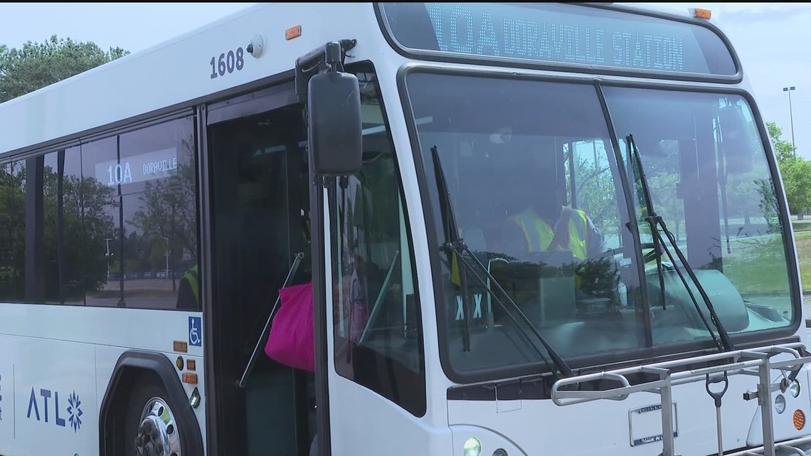 Coy Dumas Jr celebrates 50 years as MARTA bus driver | 11alive.com