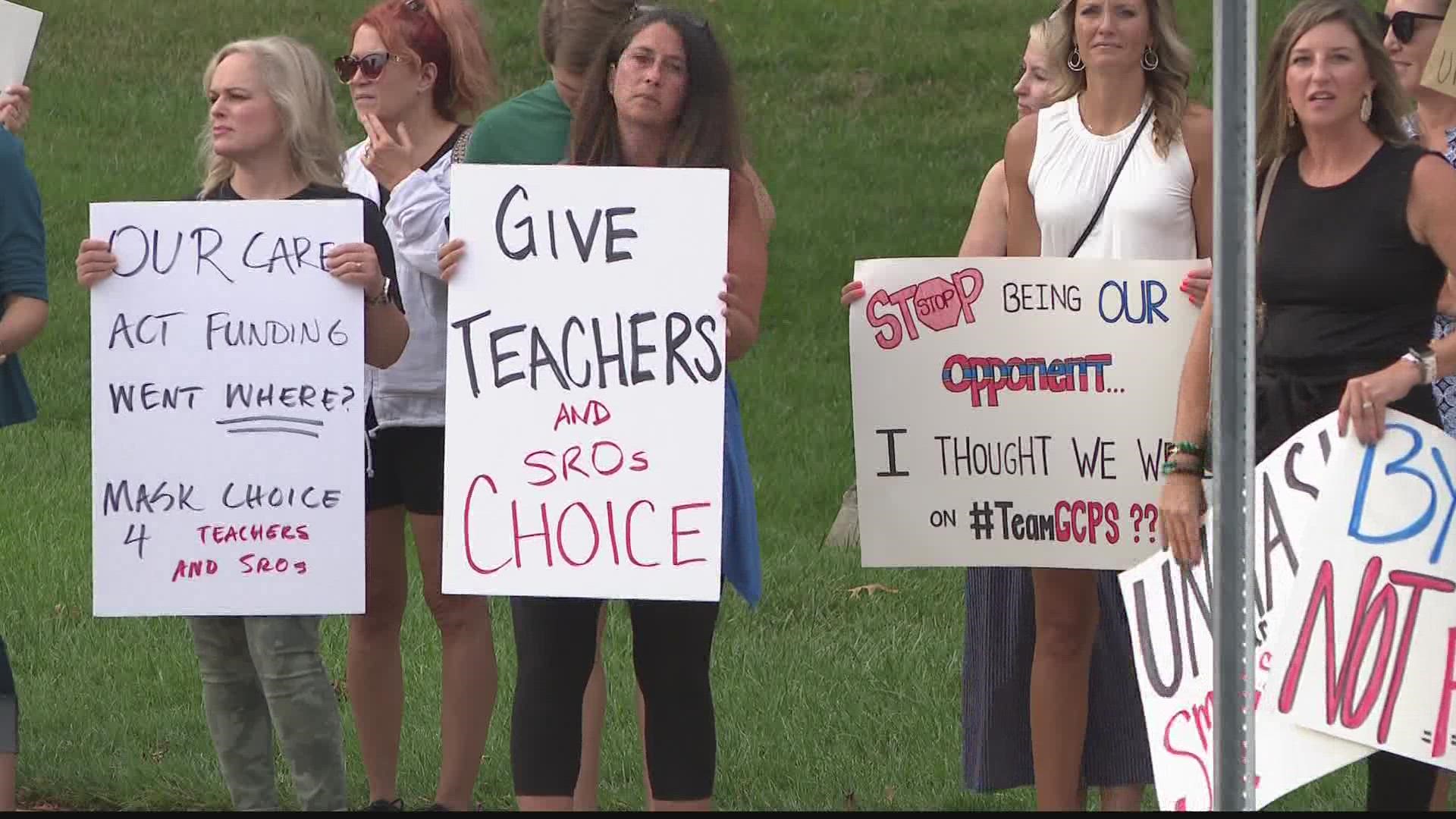 Families protest mask mandate at Gwinnett County Public Schools ...