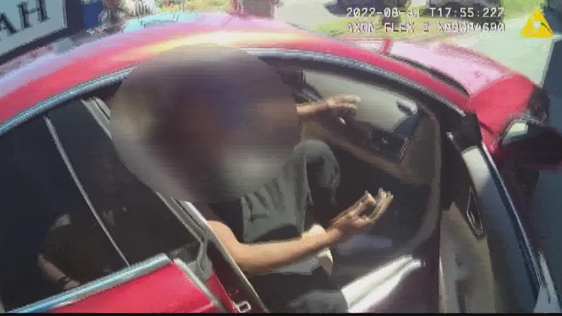 Bank teller receives note from kidnapping victim in Newnan | 11alive.com