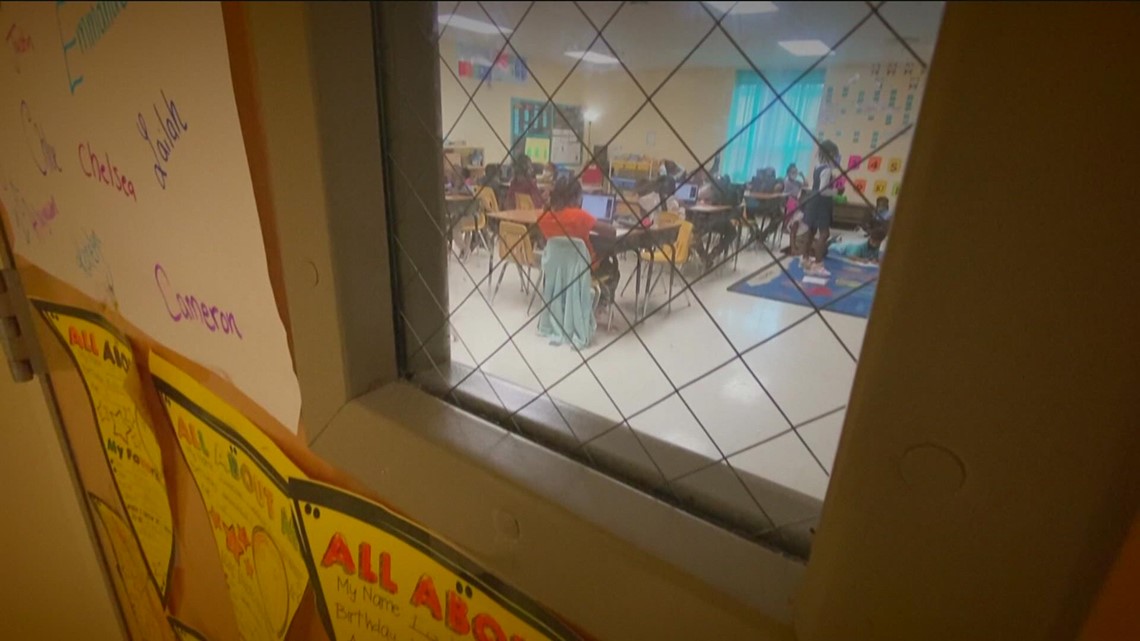 Georgia lawmakers, Kemp push to certify paraprofessionals as teachers ...