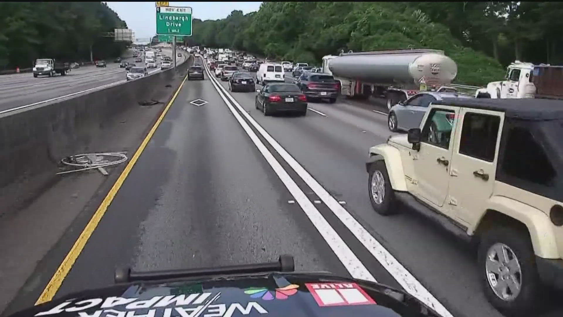 Electric, hybrid vehicle drivers to now pay tolls, lose HOV perks ...