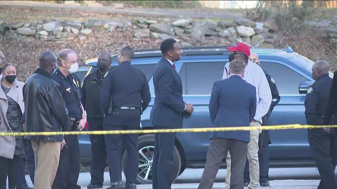 Neighbor describes hearing 'series of gunshots' in shooting that killed ...