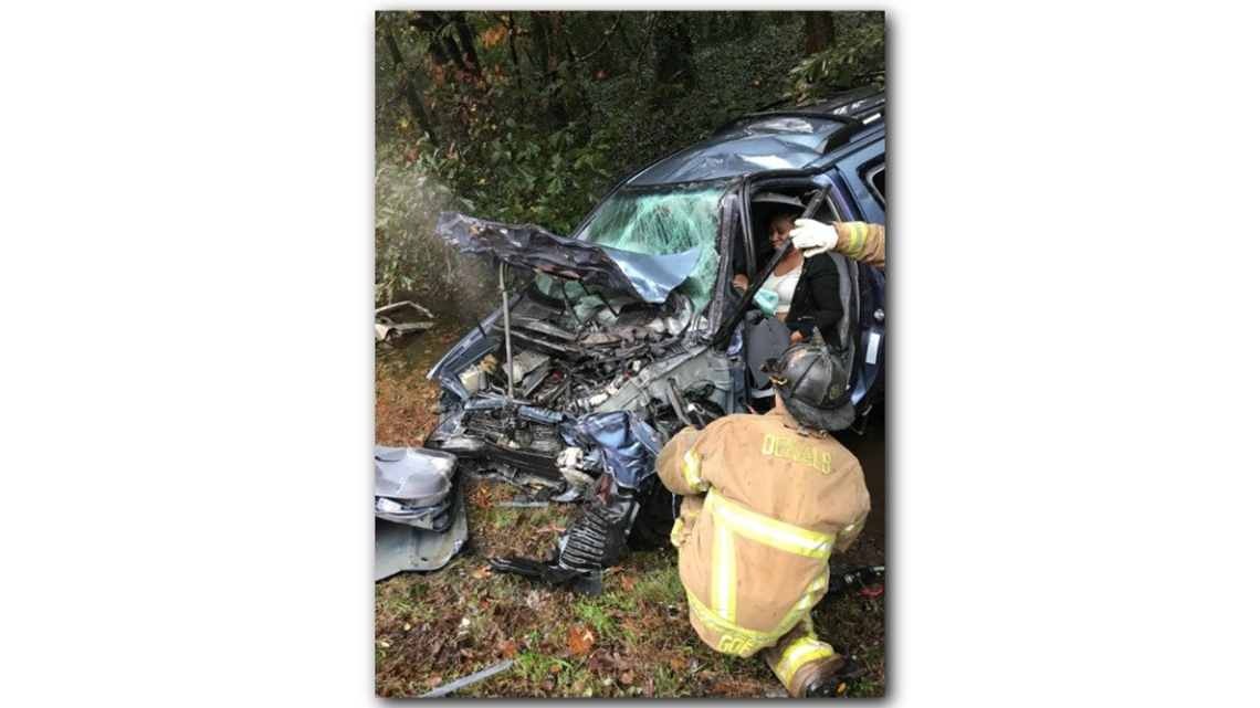 Mother of six reunited with paramedics who saved her life after head-on ...