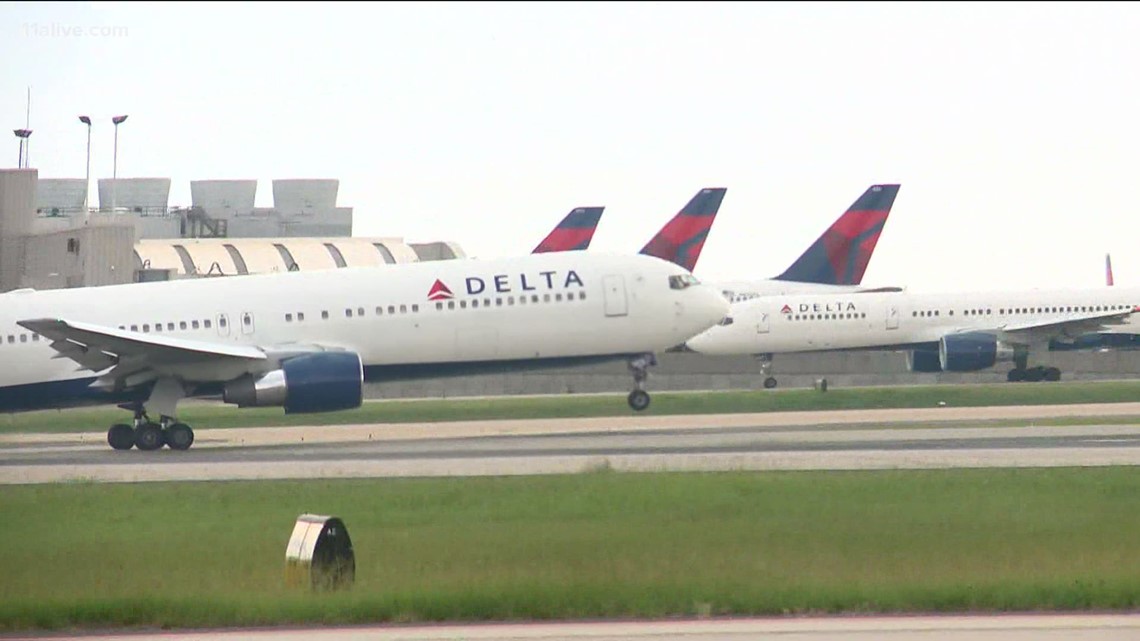 Delta cancels more than 100 Christmas day flights | 11alive.com