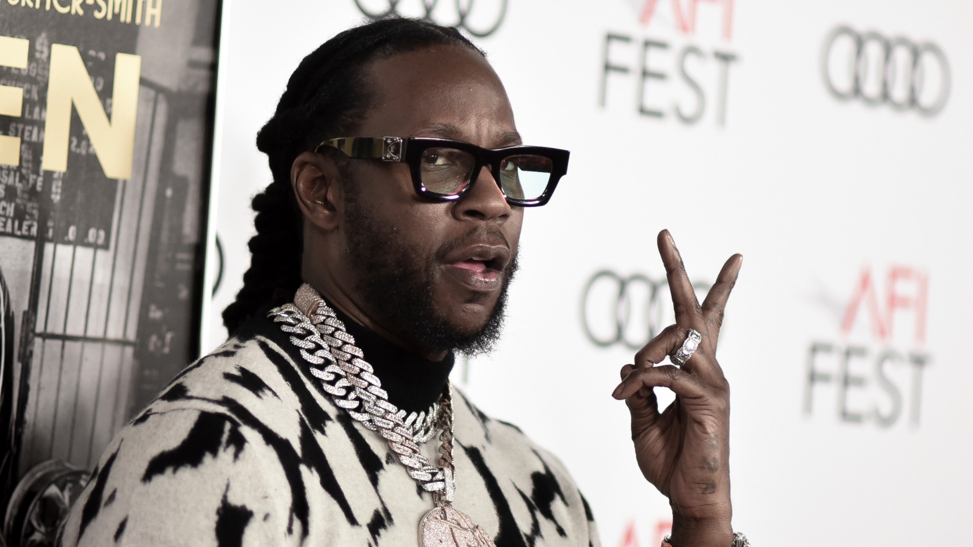 Smoothie King and 2 Chainz partner for State Farm Area kiosk | 11alive.com