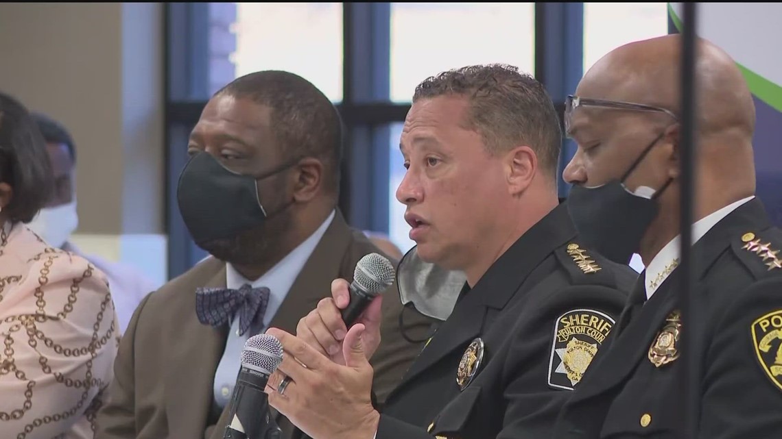 South Fulton public safety town hall addresses youth violence | 11alive.com