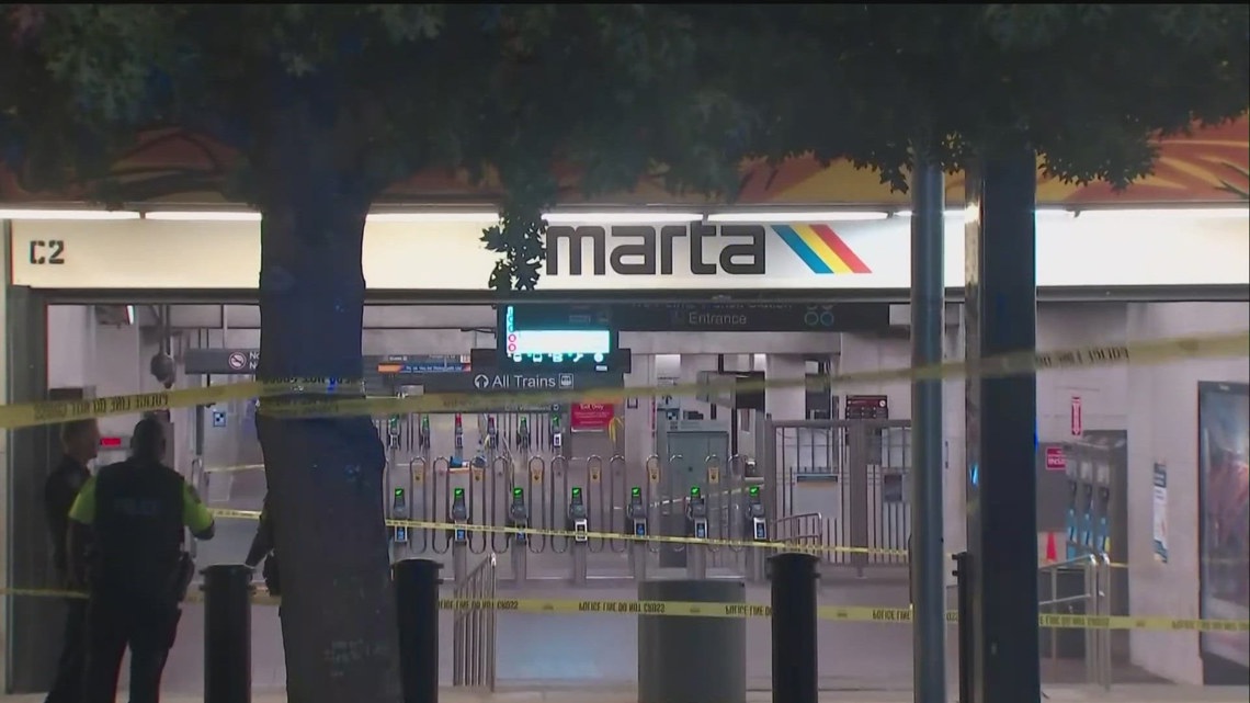 MARTA officers hurt after man spotted urinating near platform, suspect ...