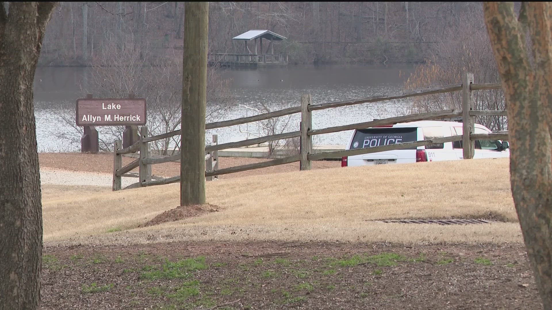 School remembers mother, daughter slain in killing spree | 11alive.com