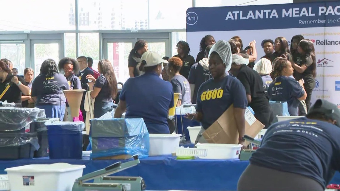 Remembering 9/11: Volunteers participate in 'Meals of Hope' | 11alive.com