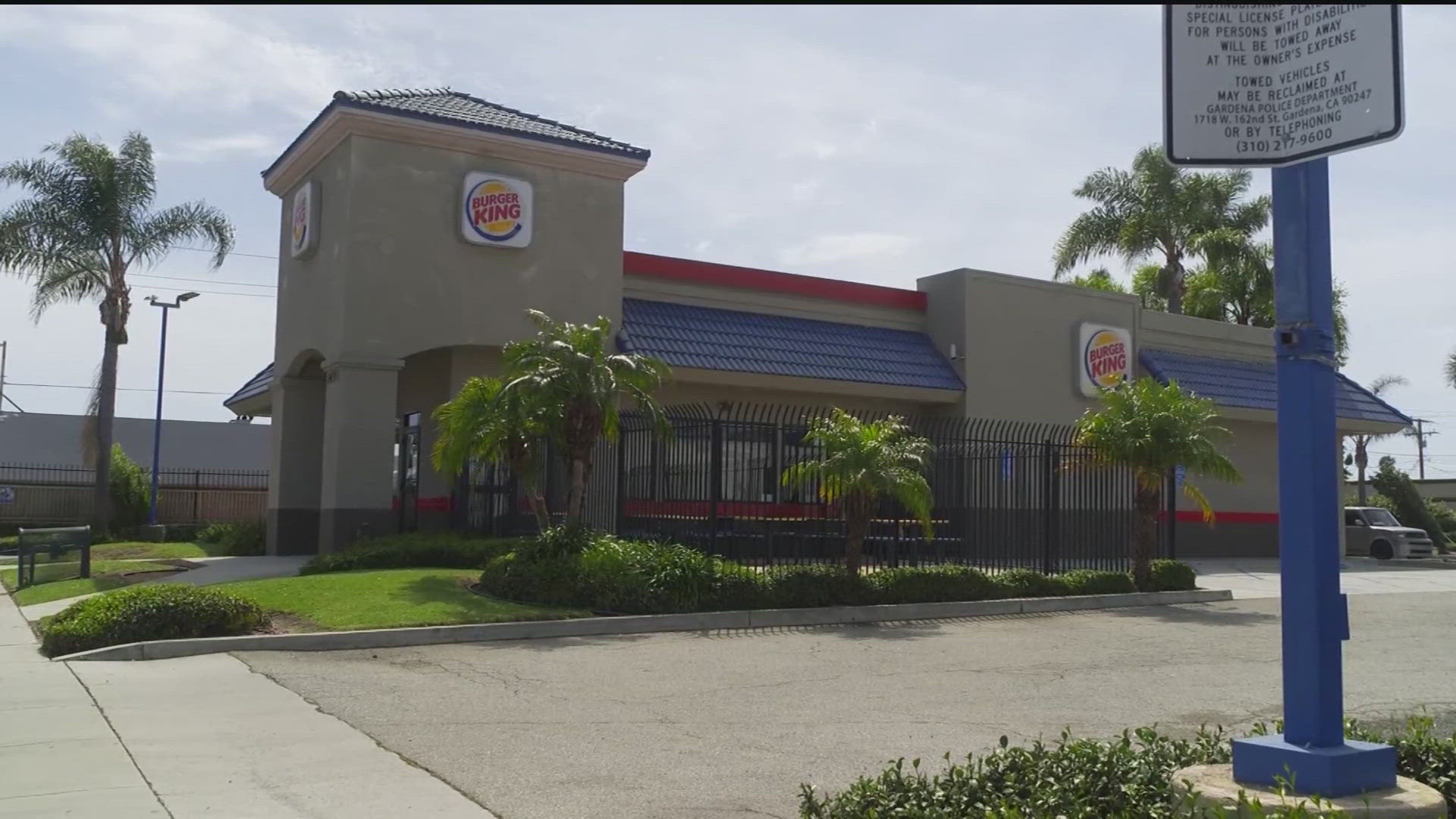 Polaris restaurant | Rotating Atlanta rooftop eatery reopens | 11alive.com