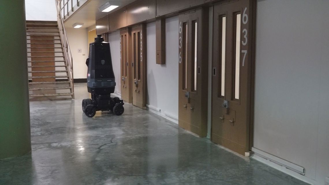 Cobb County testing new robots at adult detention facility | 11alive.com