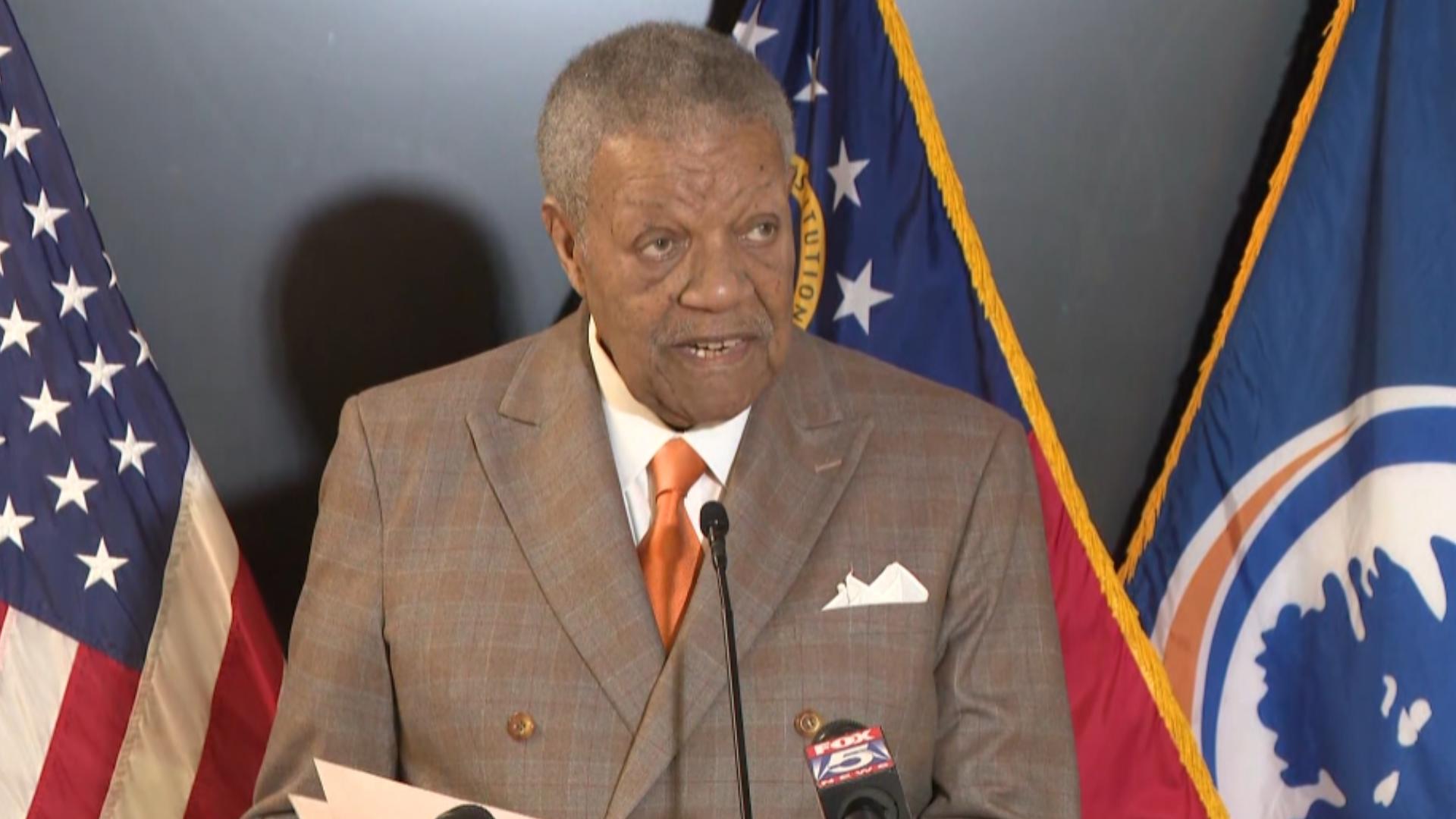 Full Fulton County Chairman Robb Pitts press conference on motion to ...