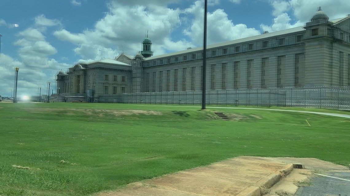 Atlanta legacy residents near penitentiary being priced out | 11alive.com