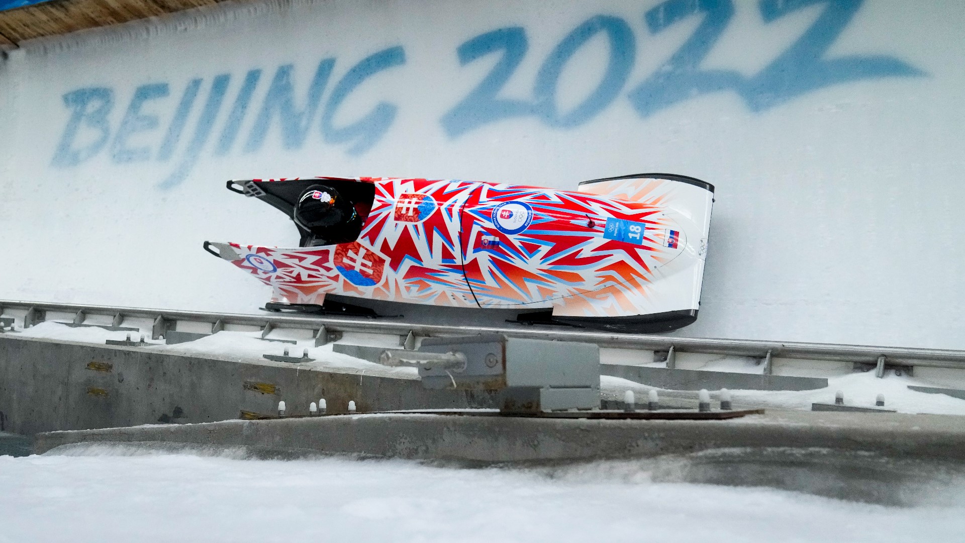 Monobob debuts at the Winter Olympics in Beijing | 11alive.com