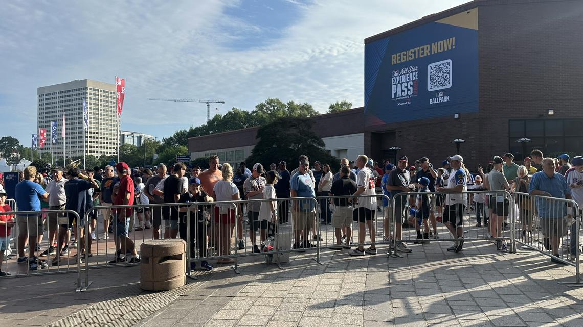 Polaris restaurant | Rotating Atlanta rooftop eatery reopens | 11alive.com