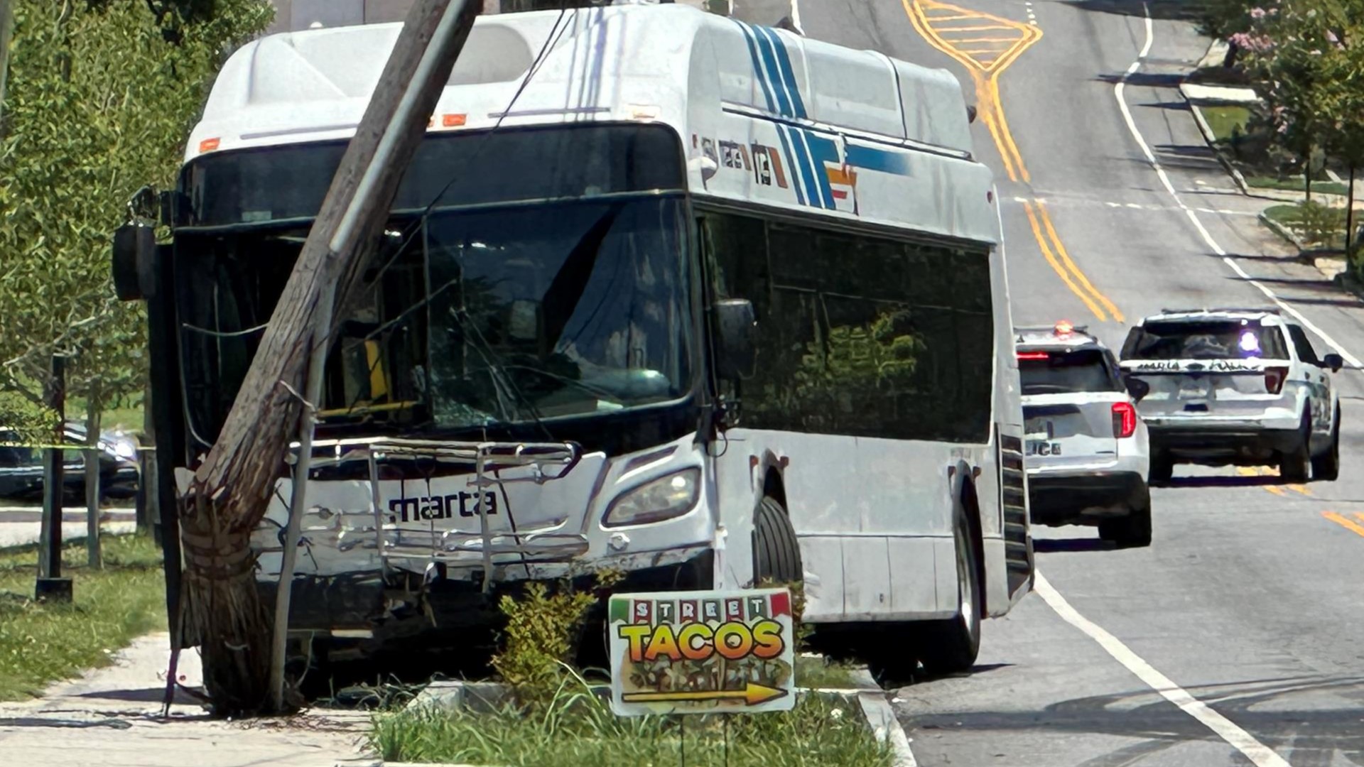 Minor injuries reported as Marta bus hits pole in Atlanta: Photo ...
