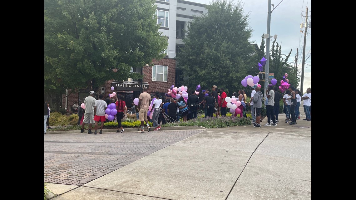 Vigil held for Ava Phillips | 11alive.com