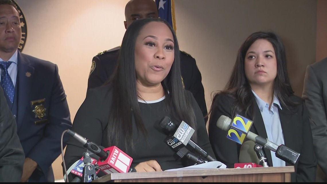 Fulton County DA seeks new search warrants in Georgia election probe ...