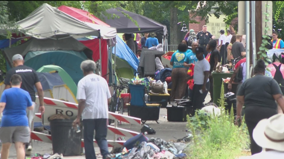 Homeless seek Atlanta's aid for shelter costs | 11alive.com