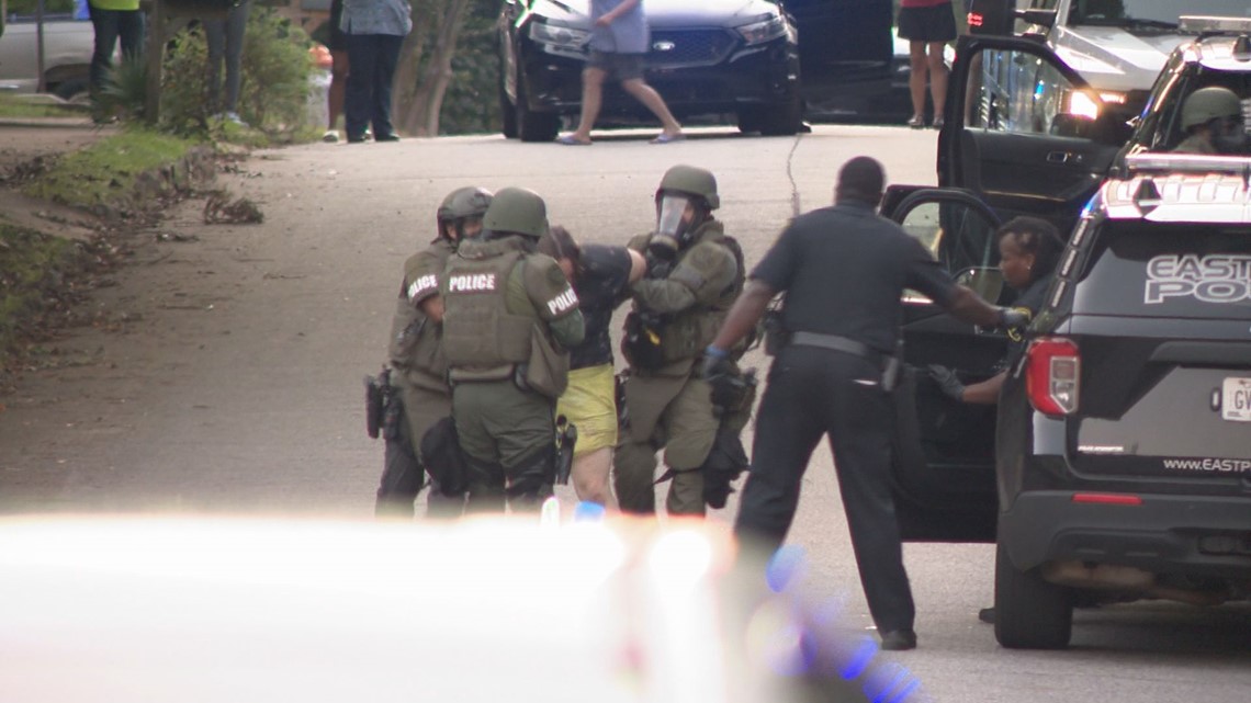 East Point Police activity on Center Avenue; woman arrested | 11alive.com