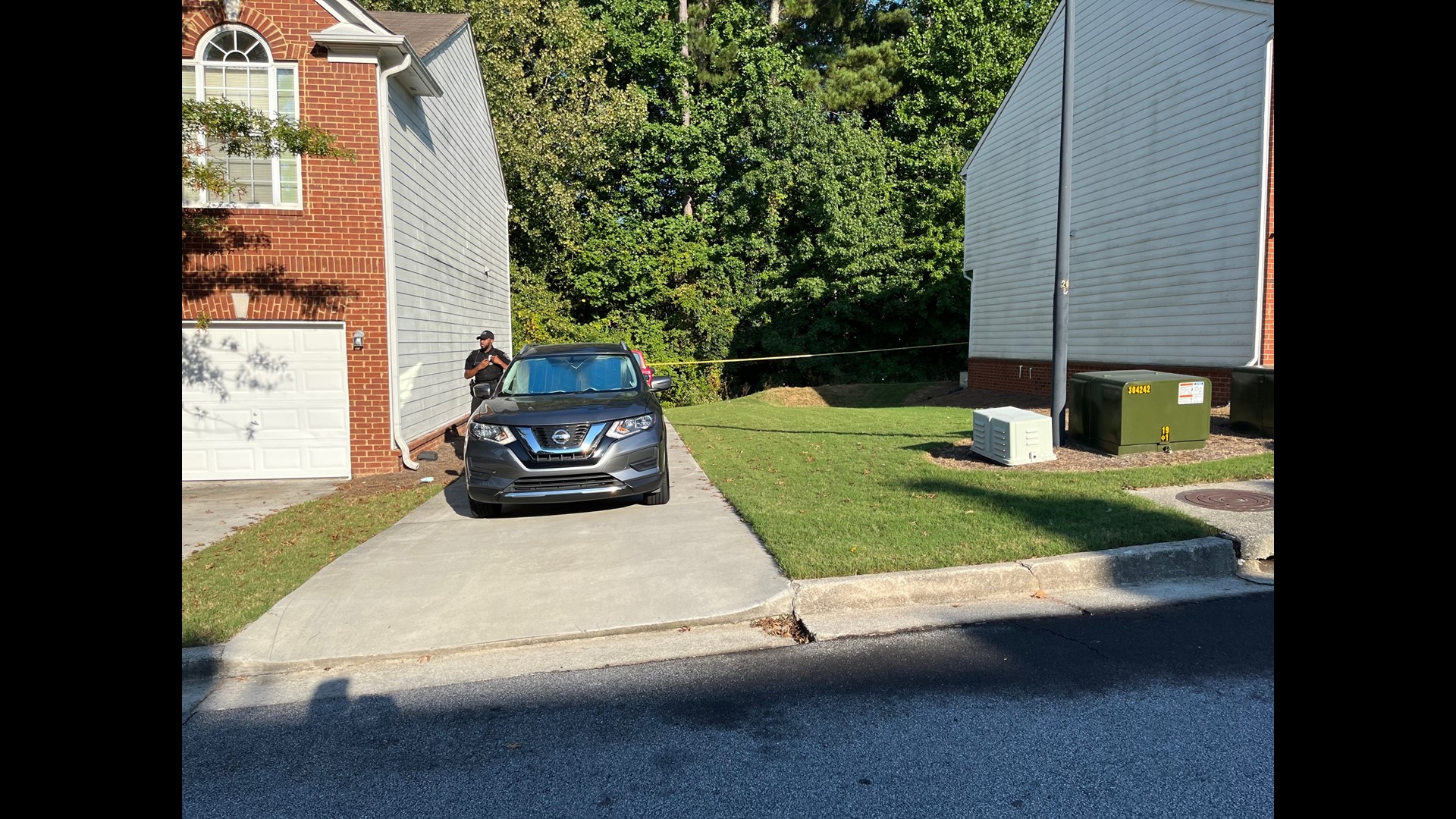 Child found dead near Lithonia Park in DeKalb County | 11alive.com