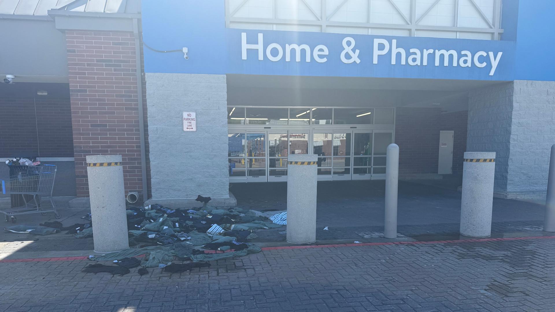 Police: Chamblee Walmart closes early after suspect starts fire inside ...