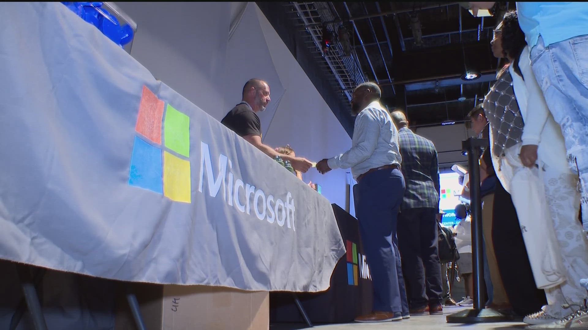 CDC federal employees return to work | MARTA expansion plans | 11alive.com