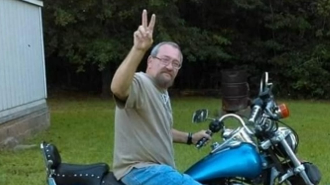 Gregory McMichael, Travis McMichael and the Ahmaud Arbery case ...