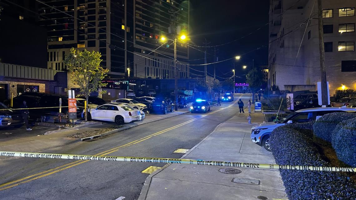 Popular Buckhead bar strip swarmed by police | 11alive.com