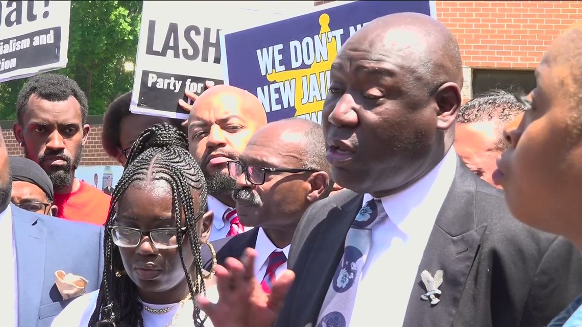 Attorney Ben Crump hired by family who claims man was eaten alive by insects, bed bugs at Fulton ...