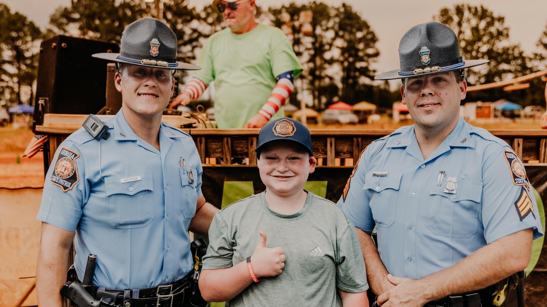 Community rallies behind Georgia boy mauled by dogs with event ...