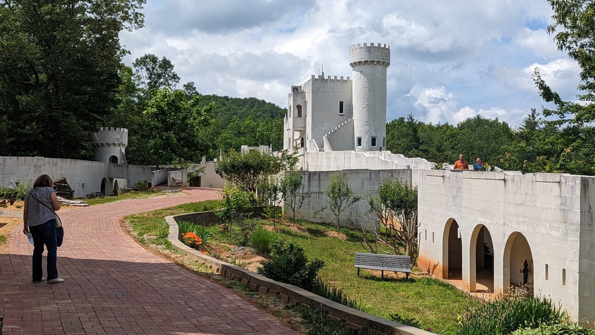 Uhuburg, Eagle Owl Castle opens in Helen | Guide | 11alive.com