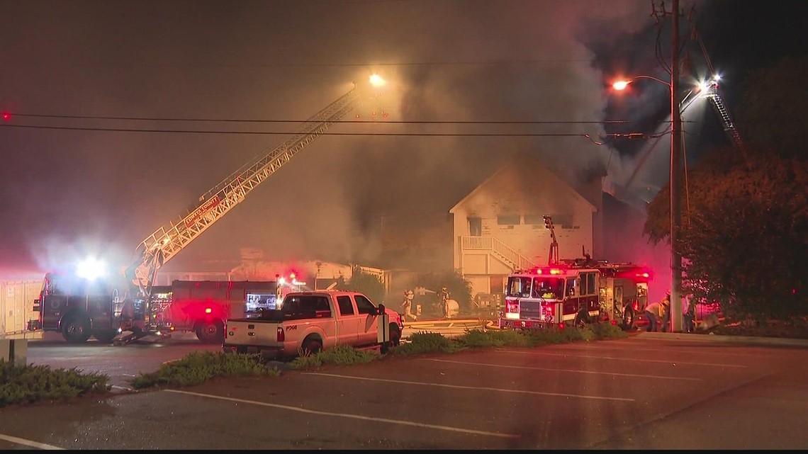 Fire rips through bakery built more than 100 years ago in Coweta County ...