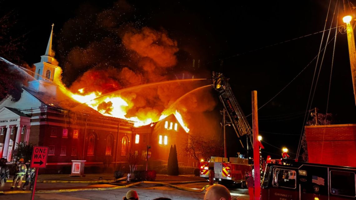 Buford pastor vows services will continue after fire | 11alive.com