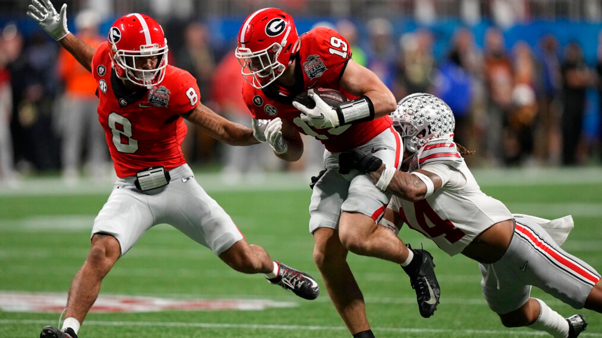 All about UGA football, their cheerleaders, band and mascot | 11alive.com