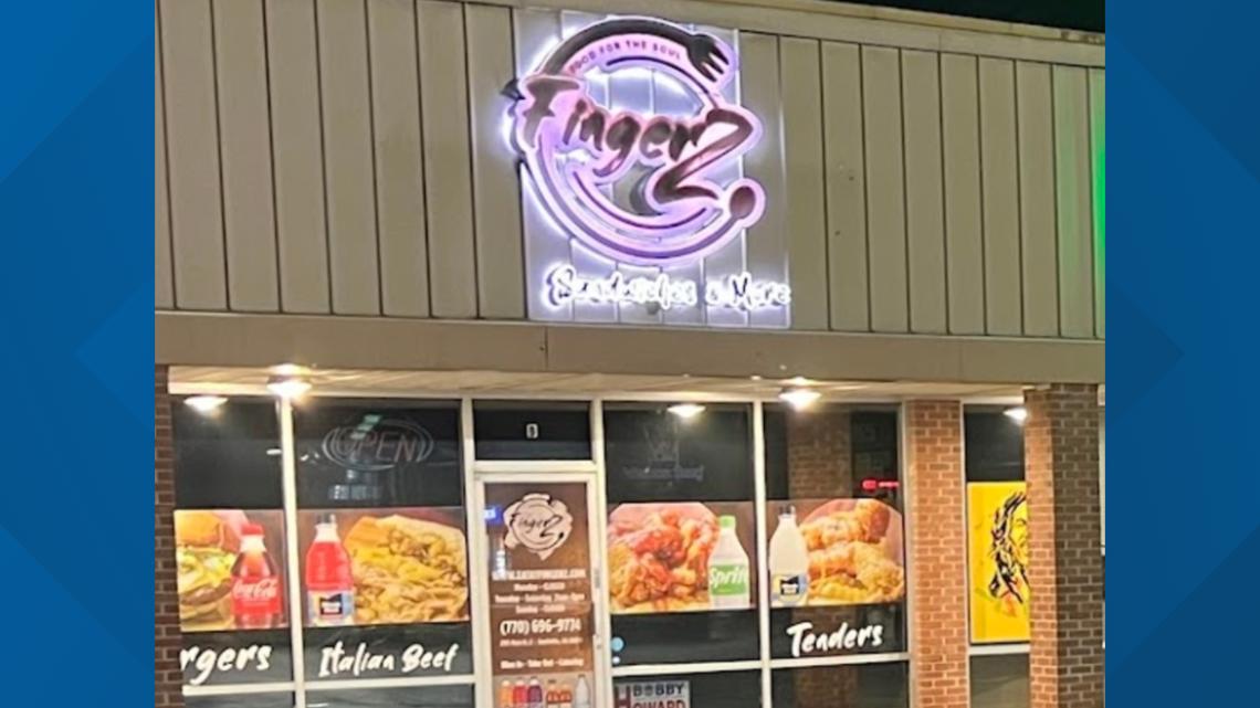 Mr. Chimetime Fingerz in Snellville | Eat for free | 11alive.com